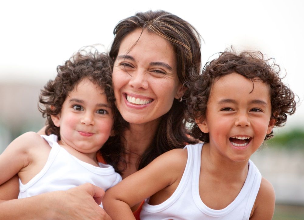 ¿Hay ayudas para familias monomarentales o monoparentales? | Consumer