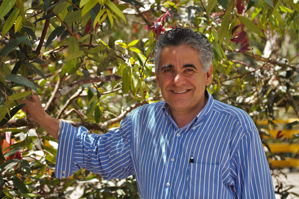 Gerardo Ceballos, investigador de la Universidad Nacional Autónoma de ...