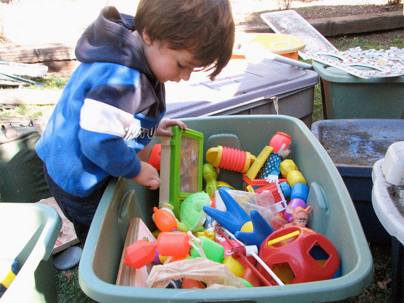 Cómo ayudar al niño a ser autónomo | Consumer