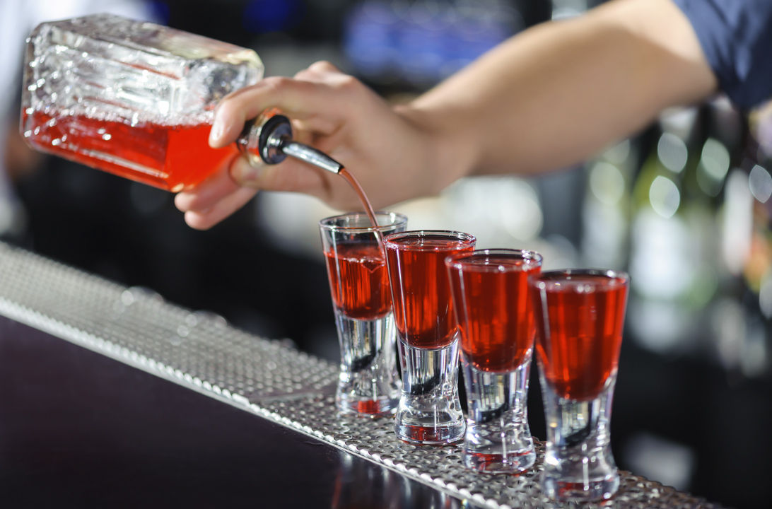 ¿Qué es peor: un poco de alcohol a diario o mucho el fin de semana ...