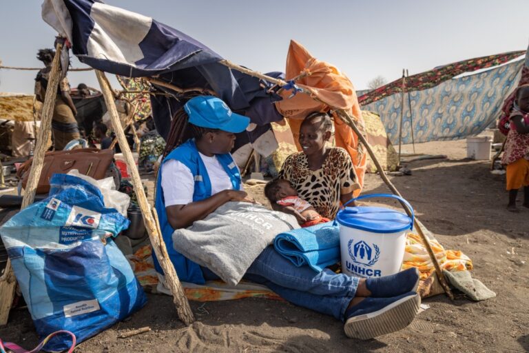 ACNUR cumple 75 años de labor humanitaria | Consumer