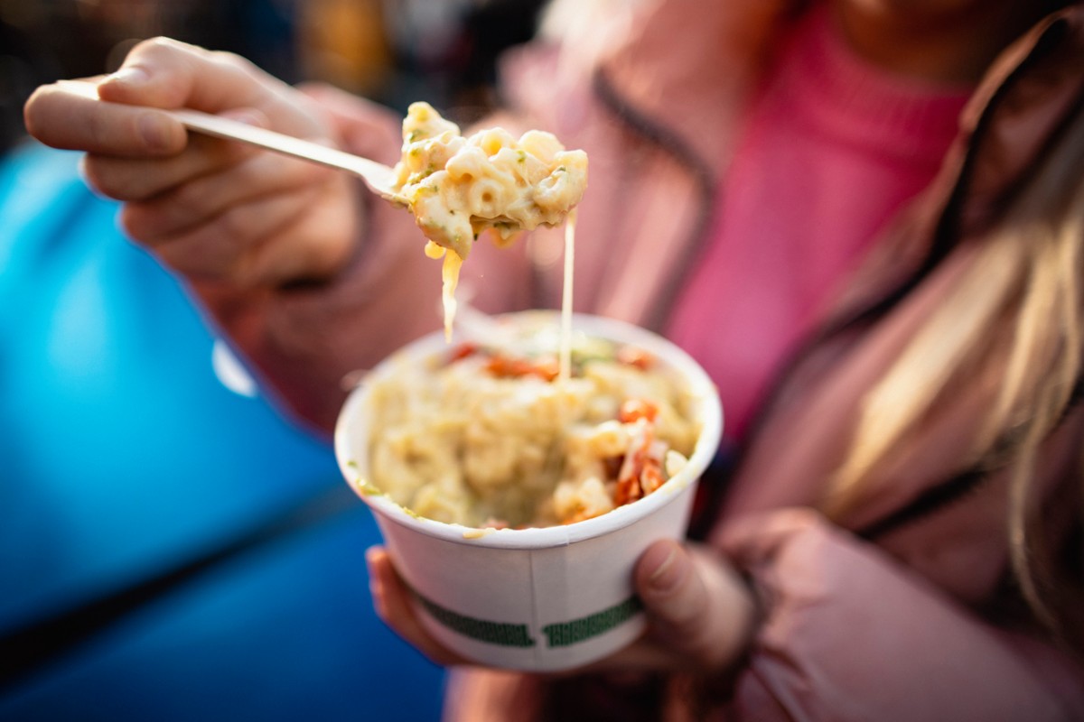 Cómo se fabrica la comida instantánea | Consumer
